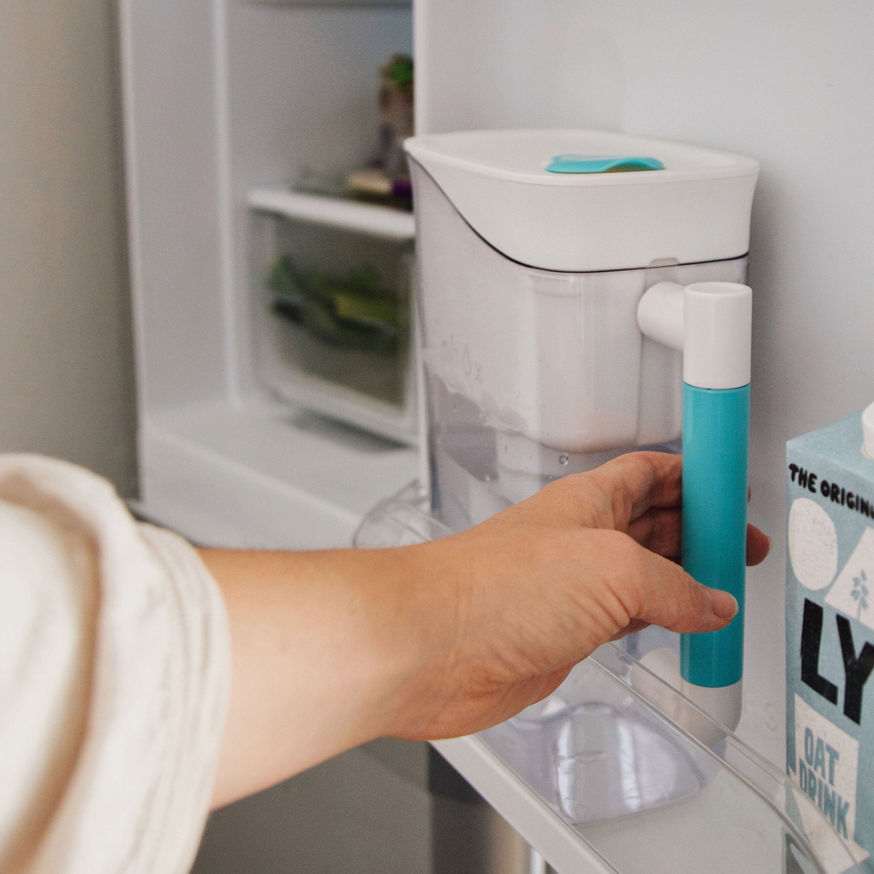 Phox Wave 2.8L Water Filter Jug - Phox Water